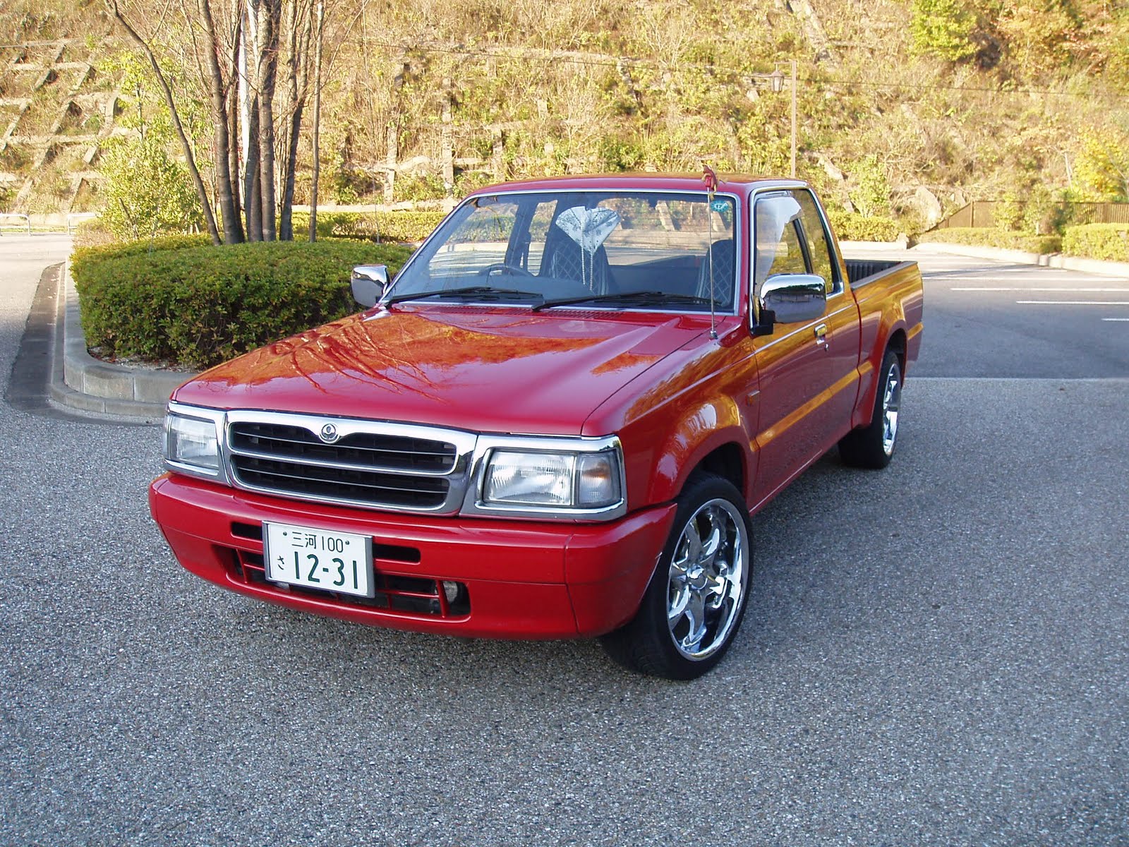 South Bay Street Machines: 1996 Mazda Proceed B2600i 4x4 in Japan